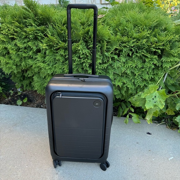 Monos | Bags | Monos 23inch Pro Plus Spinner Luggage | Poshmark